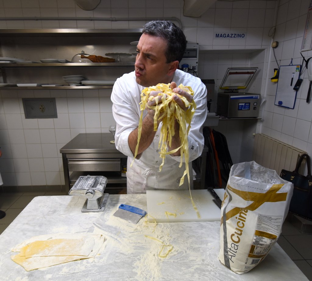 Experience Tuscany: Take a Cooking Class – Camerons Travels | Rick ...